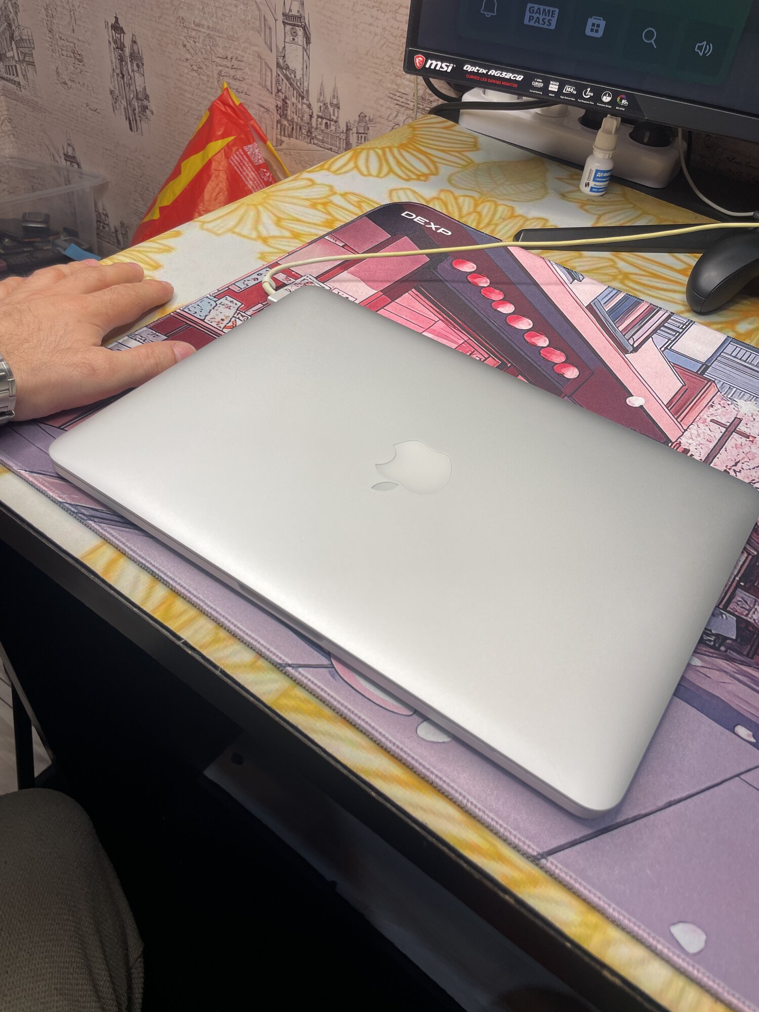 Apple macbook pro 8/256 Оригинал, АКБ 100% — фото 1
