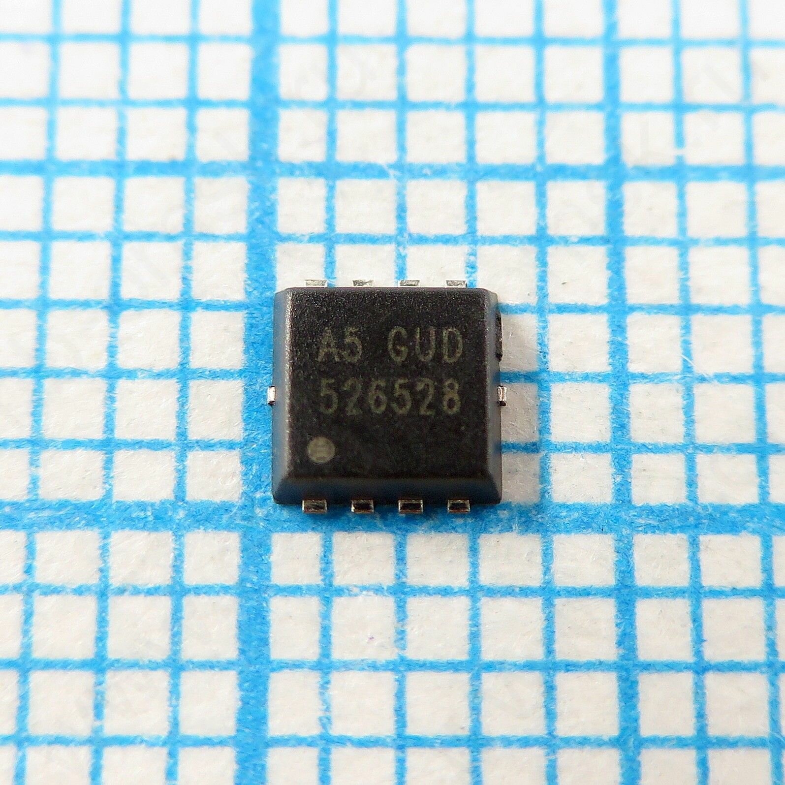 P0903BEA A5 GNE, A5 VNE, A5 GND, A5 GNC, A5 PNB 30V 48A PDFN3x3P - N-канальный транзистор
