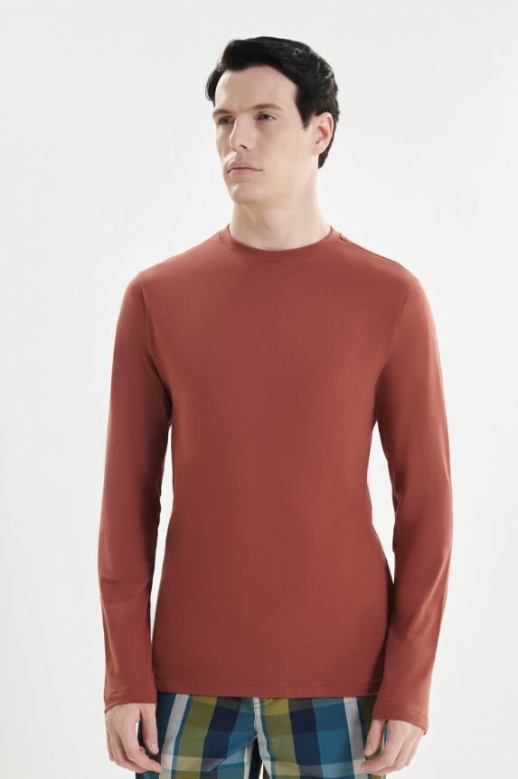 Лонгслив спортивный