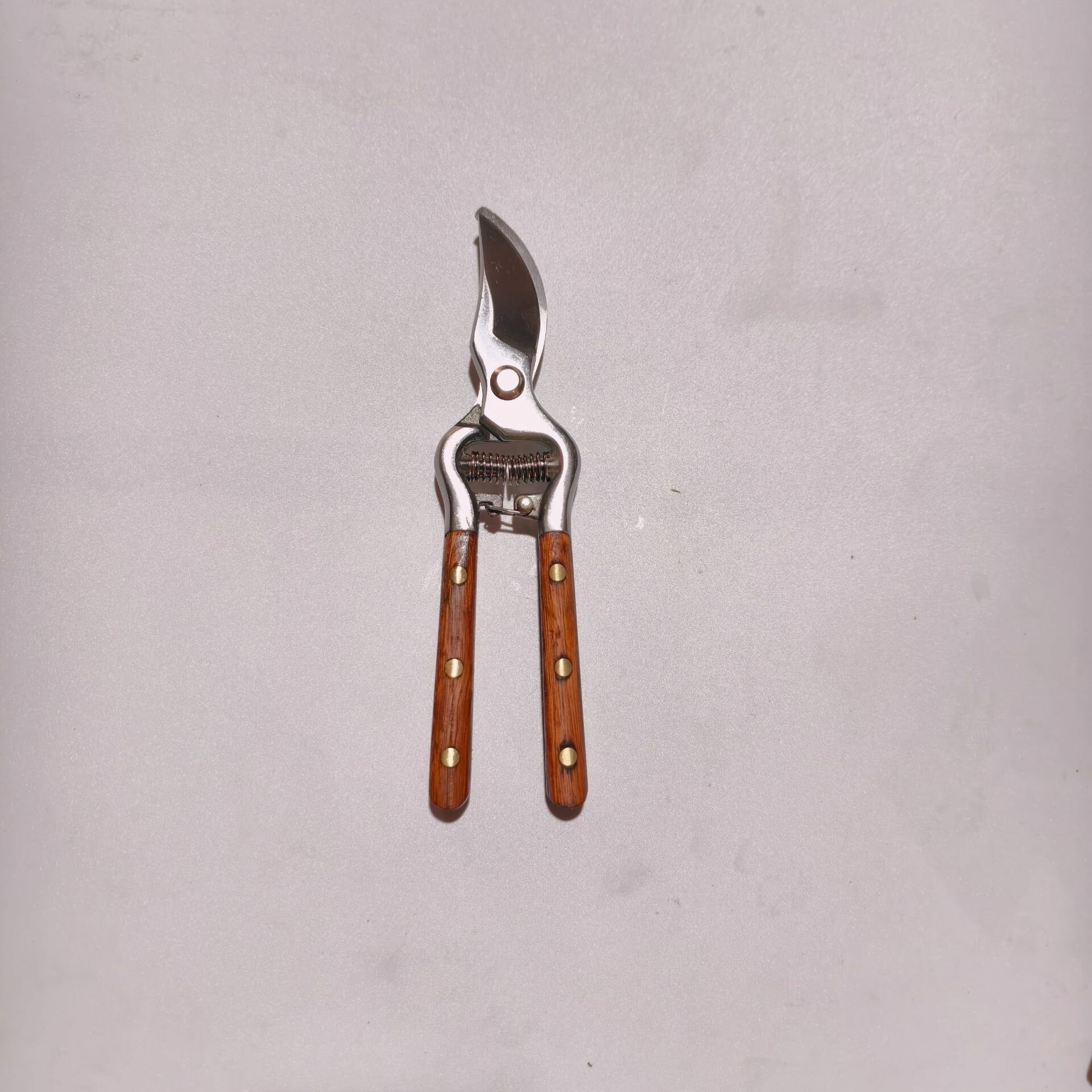 Секаторы для сада, садовые инструменты, ножницы для обрезки фруктовых деревьев, ретро-секаторы с ручкой из массива красного дерева, оптовая продажа