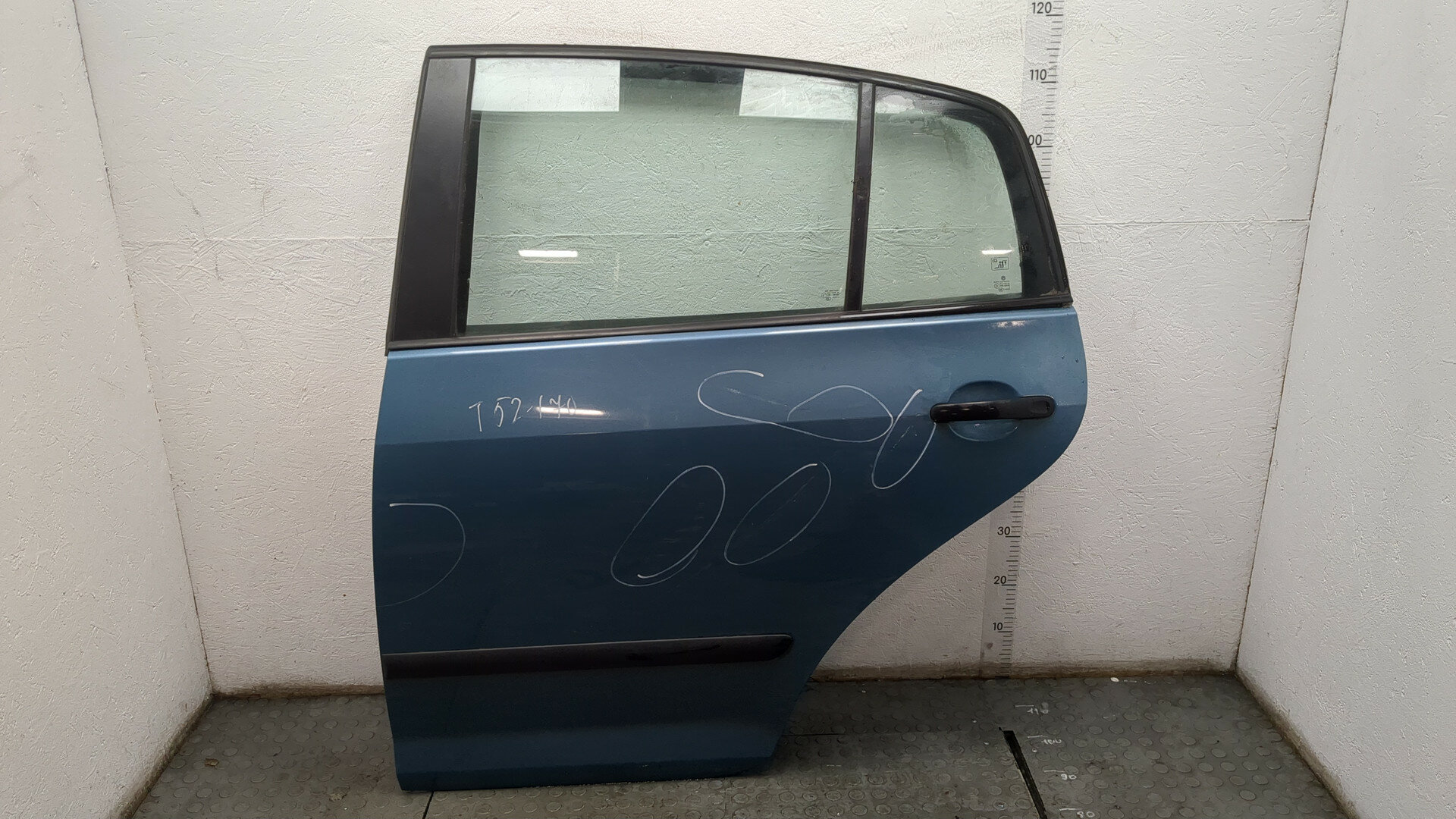 Дверь боковая (легковая) левая задняя Volkswagen Golf Plus Б/У