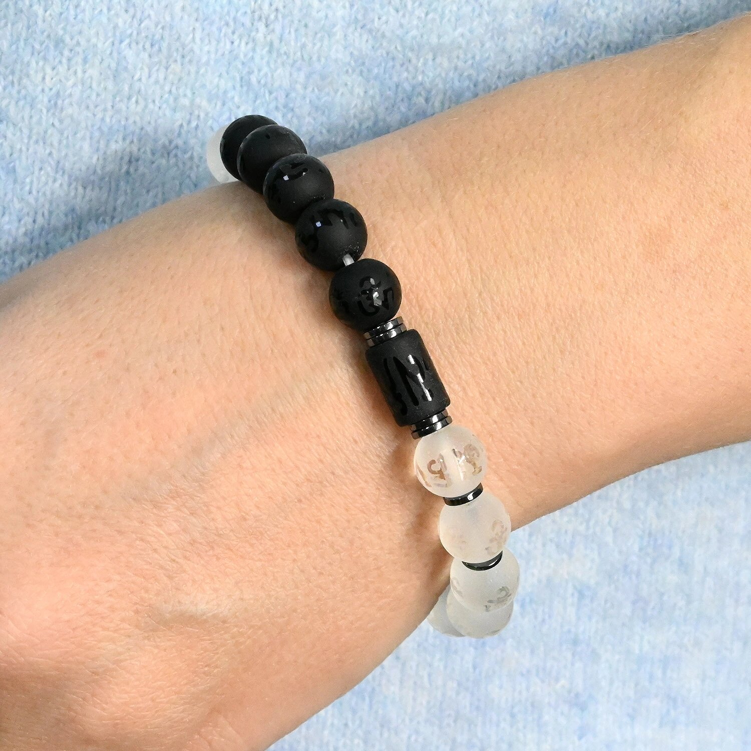 Браслет, горный хрусталь