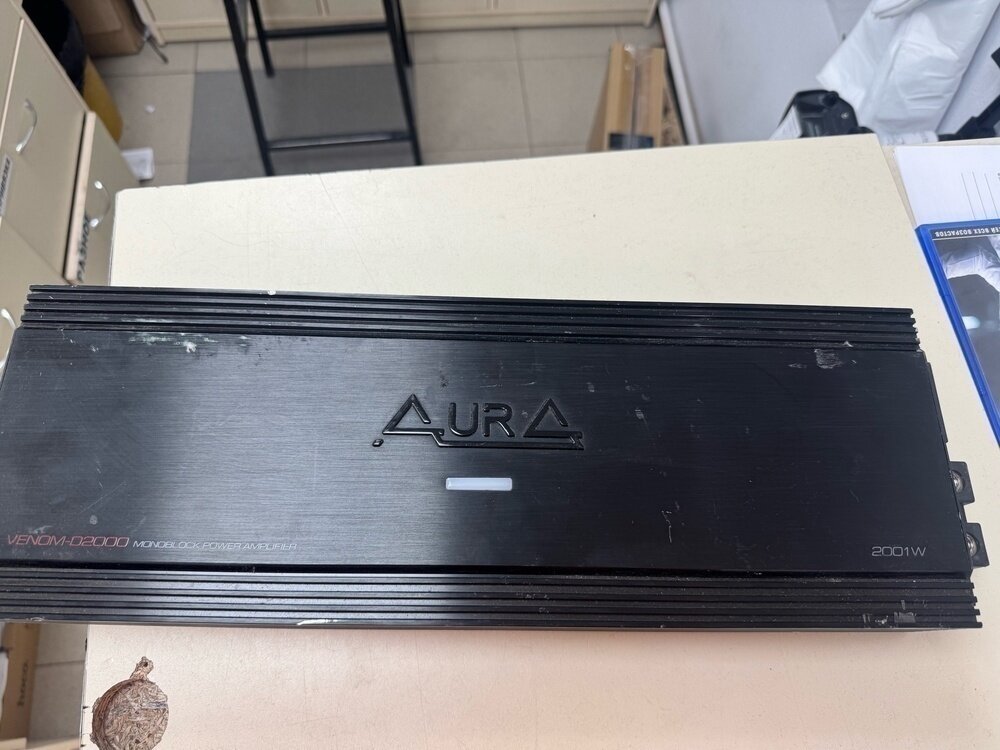Усилитель моноблок Aura Venom D-2000 Б/У уценка