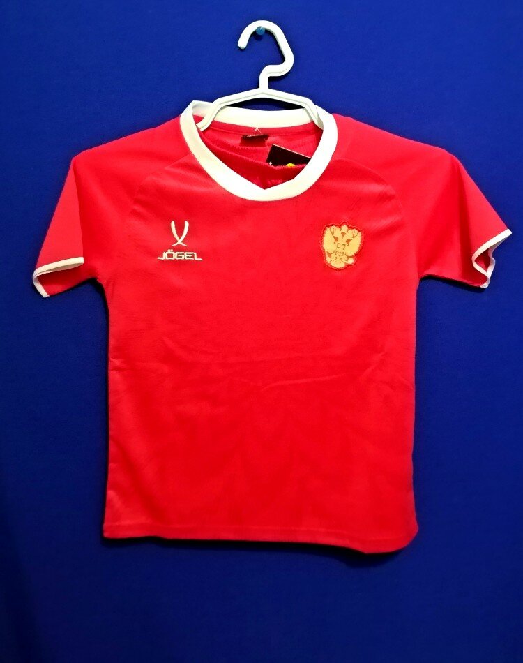 Россия детская размер 22 (на 7-8 лет) форма комплект ( майка +шорты ) сборной россии по футболу красная