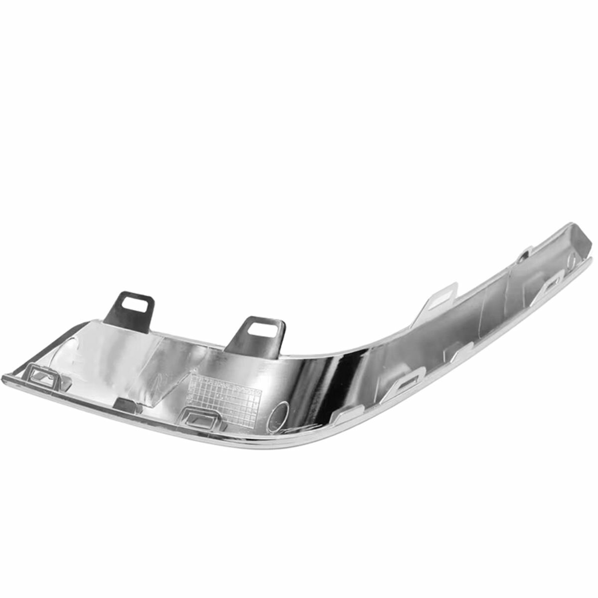 Хромированная накладка на решетку противотуманных фар переднего бампера Suzuki SX4 S-Cross 2016-2021 левая сторона