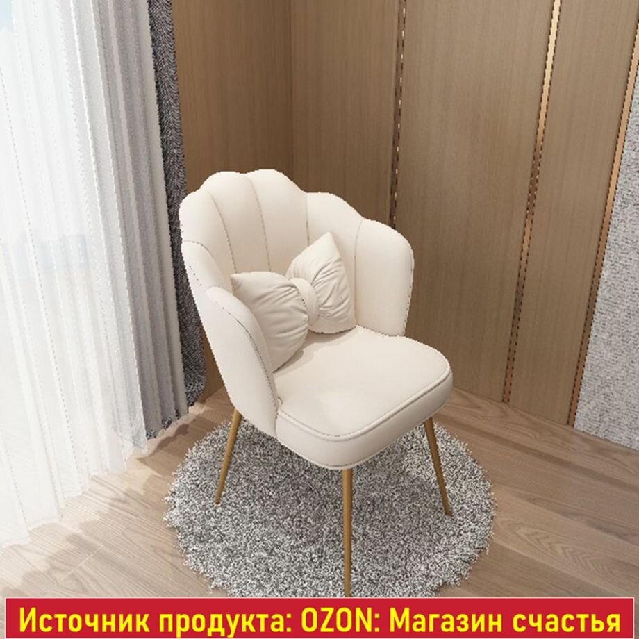 Туалетный столик PH с зеркалом и ящиками — для спальни и хранения косметики, удобный вариант для организации туалетного уголка в доме