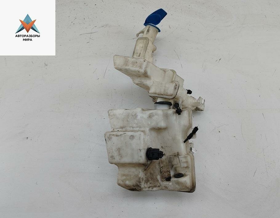 Бачок омывателя Volkswagen Passat B6 2008 3C0955453