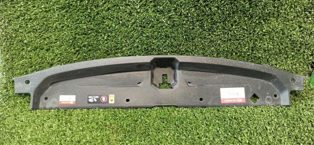 Кожух замка капота Kia Sportage 4 с неб. дефектом Б/У с пробегом