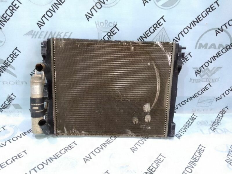 Радиатор Renault Symbol Б/У с пробегом