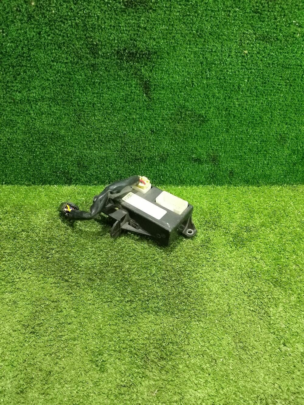 Блок управления рулевой колонкой Lexus LX J200 Б/У с пробегом