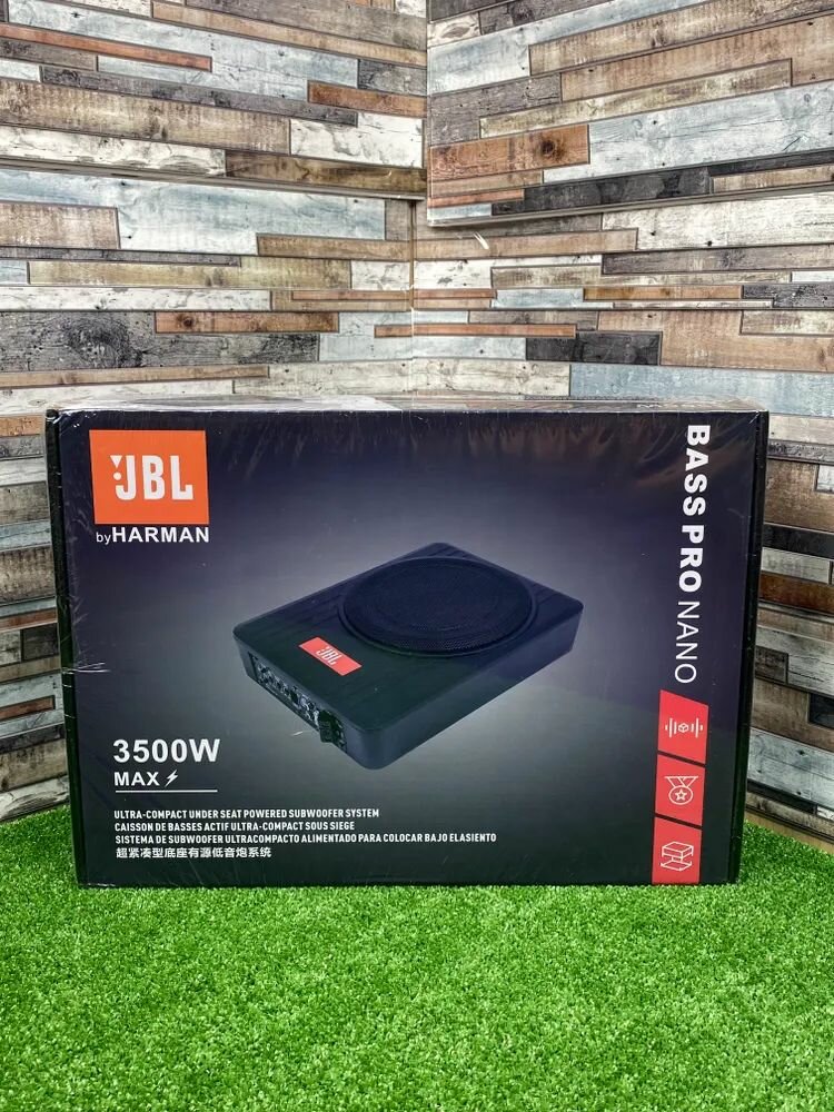 Автомобильная ультра компактная сабвуферная система под сиденье BASSPRONANO