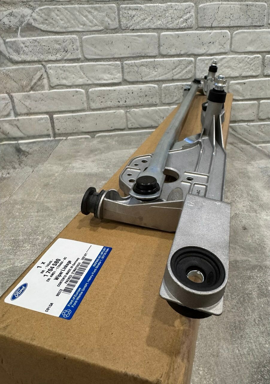 1704580 Оригинальная трапеция Ford