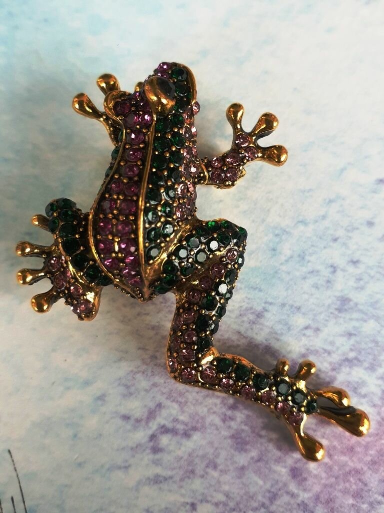 Брошь, стекло