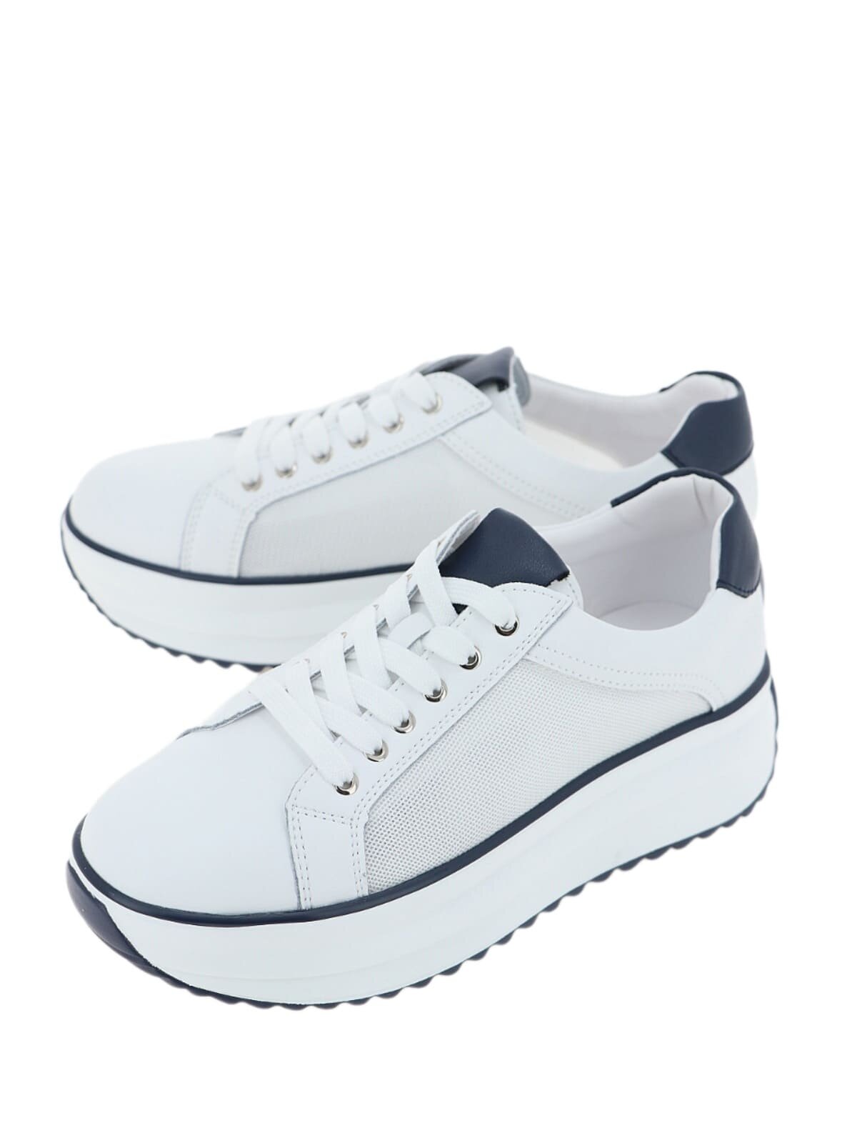 Кроссовки повседневные