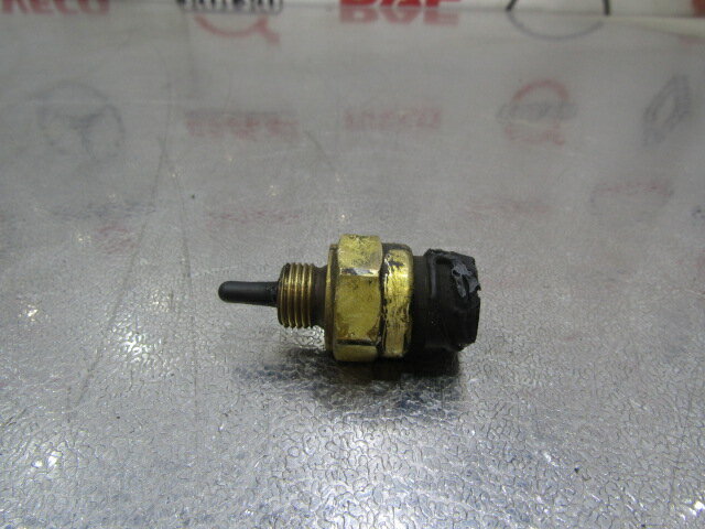 Датчик температуры двигателя D2066 MAN TGA, TGS, TGX, есть повреждение