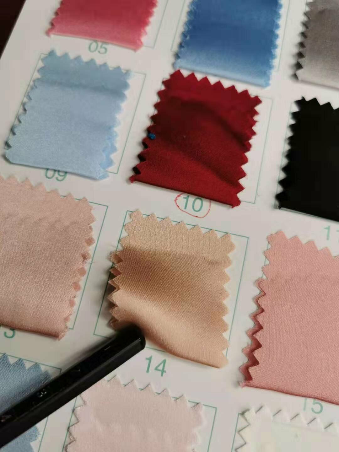 Простой креп-сатин 16/19 монме, ширина 114 см, 100% шелк тутового дерева, полный шелковый материал для оптовой одежды