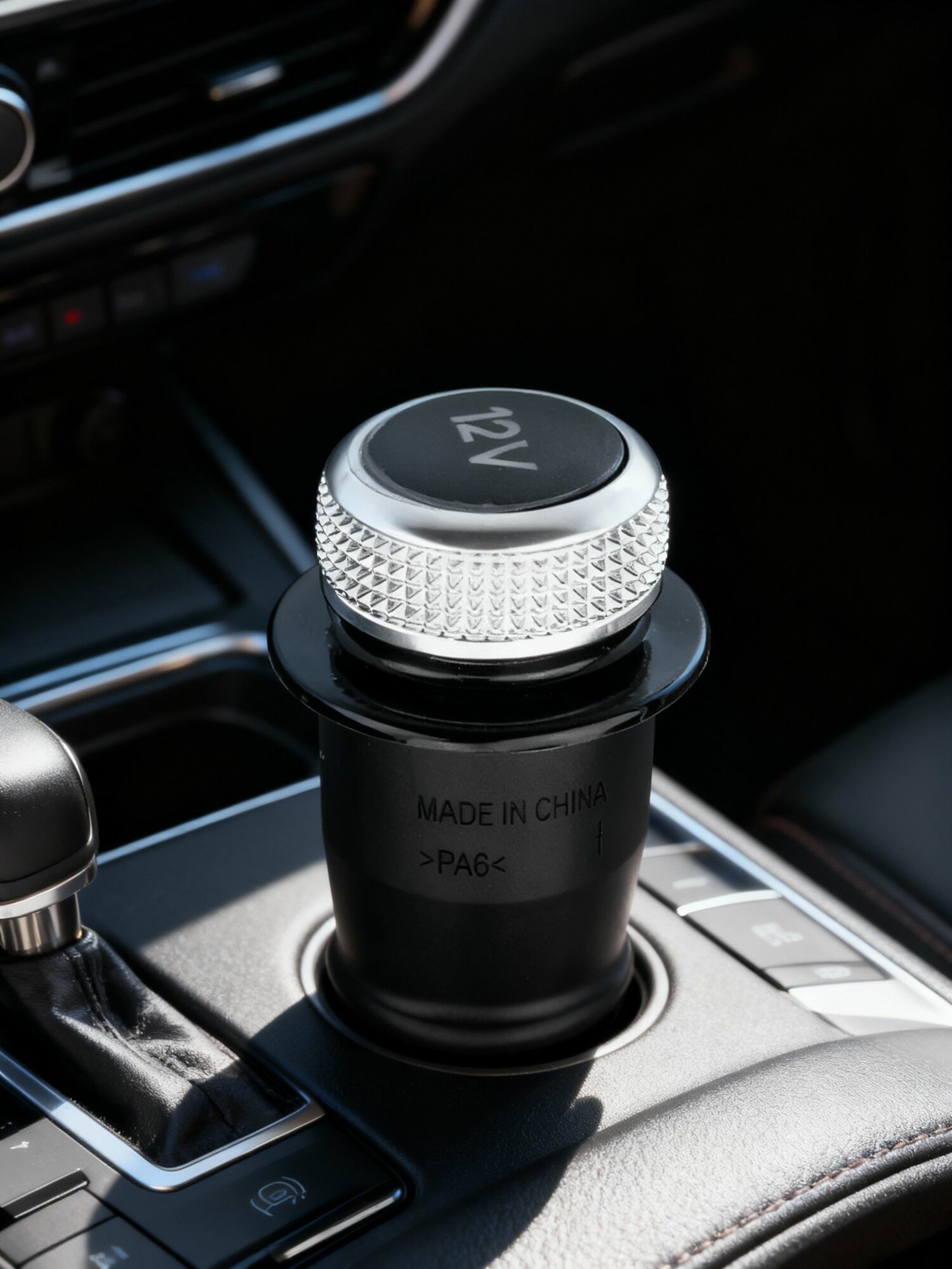 Эмблема автомобильная для замены на капот или решетку радиатора