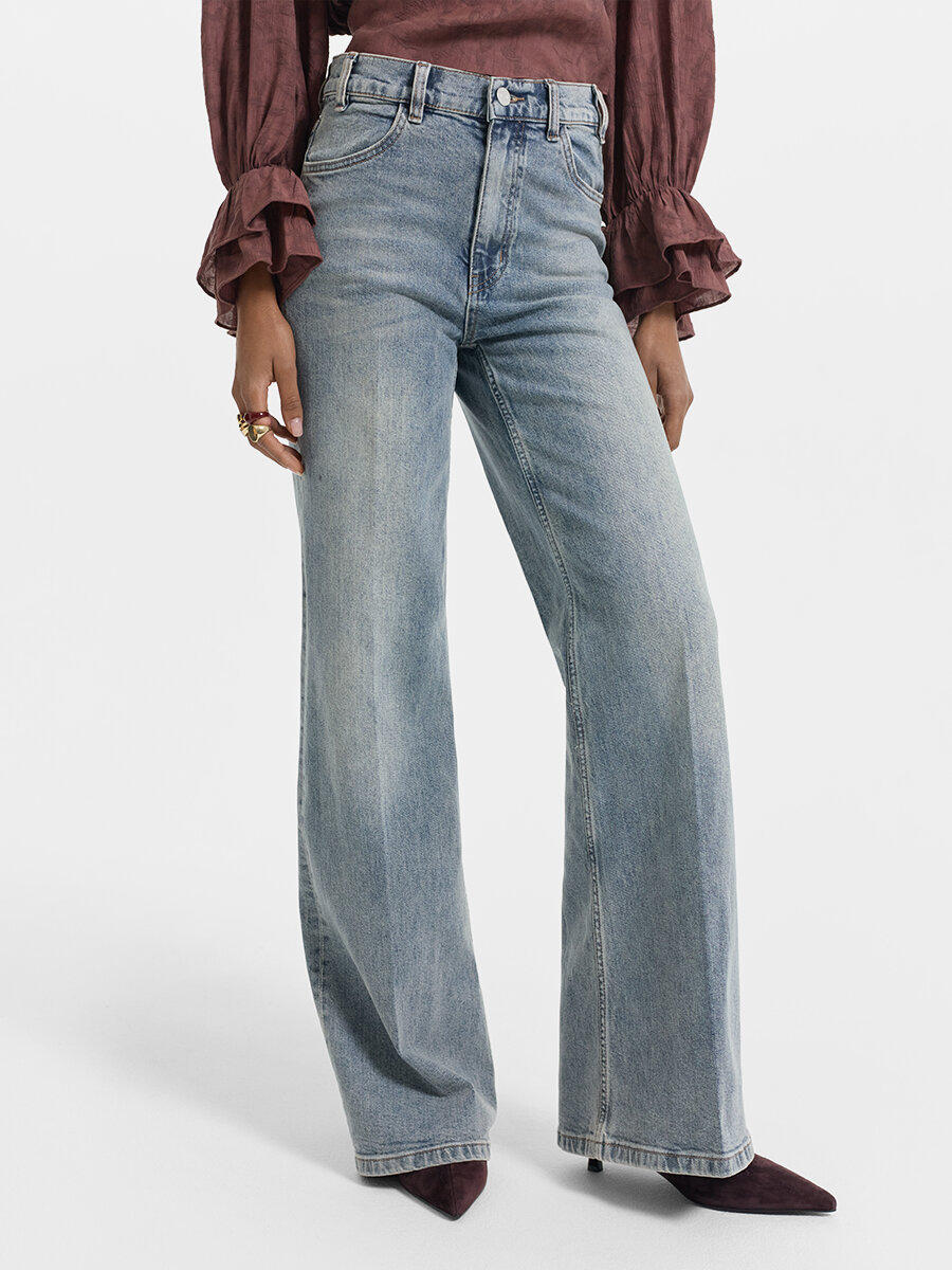 Джинсы клеш 