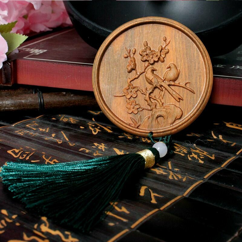 Подарок в китайском стиле: портативное зеркало для макияжа из зеленого сандалового дерева, антикварное резное круглое зеркало из массива дерева для иностранцев.