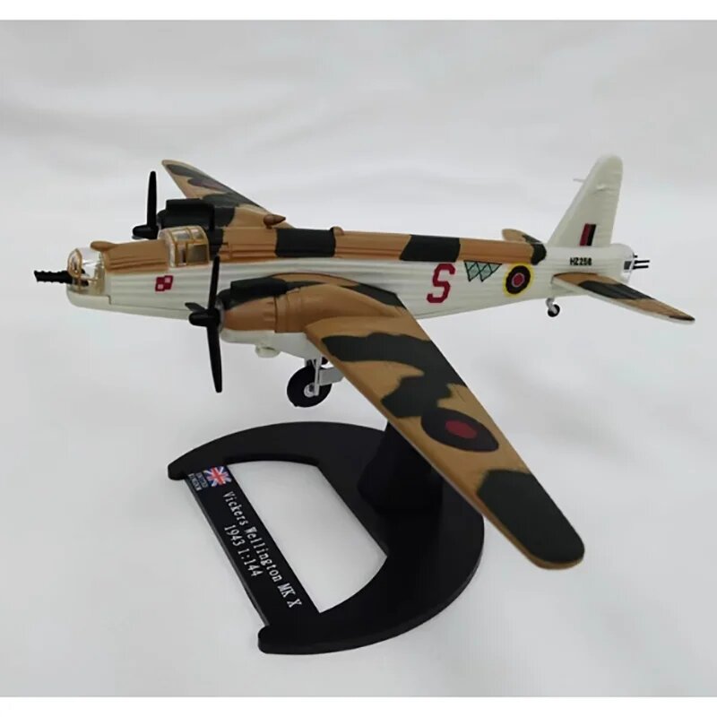 Металлическая модель самолета Bandai MKX 1/144