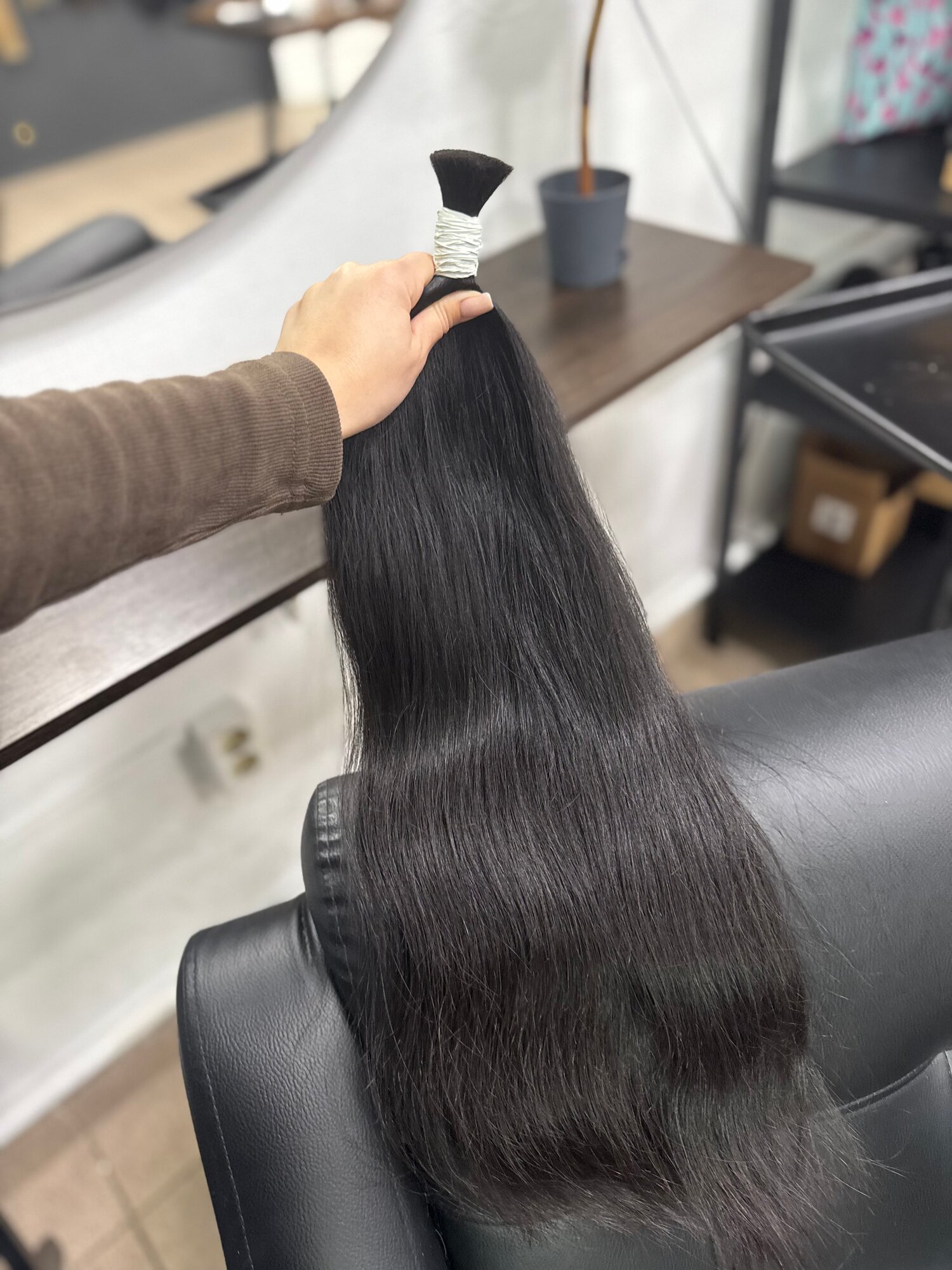 Волосы натуральные для наращивания , 60 см - 110-115 грамм - черный натуральный