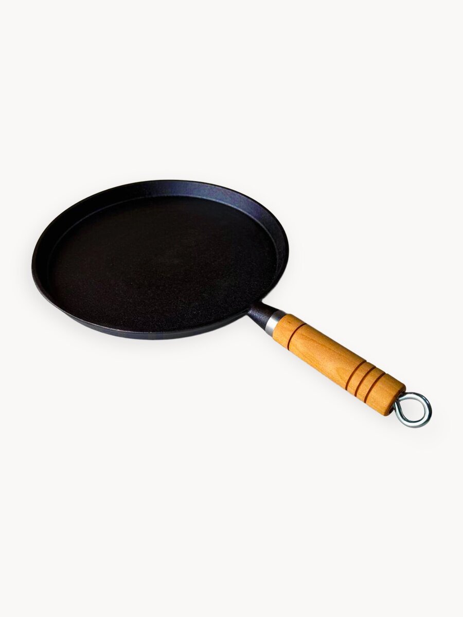 Сковорода блинная чугунная диаметр 26 см с деревянной ручкой