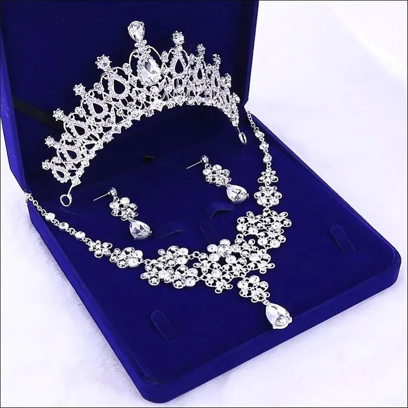 Комплект бижутерии: колье, диадема, Swarovski Zirconia, белый, бесцветный, бежевый, золотой — фото 1
