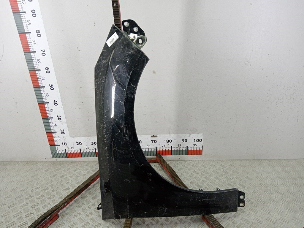 Крыло переднее правое Ford Focus 3 2171302 арт. 2264954