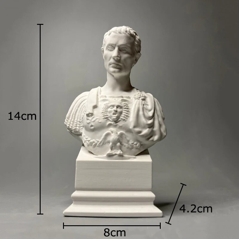 Гипсовая статуя Цезаря