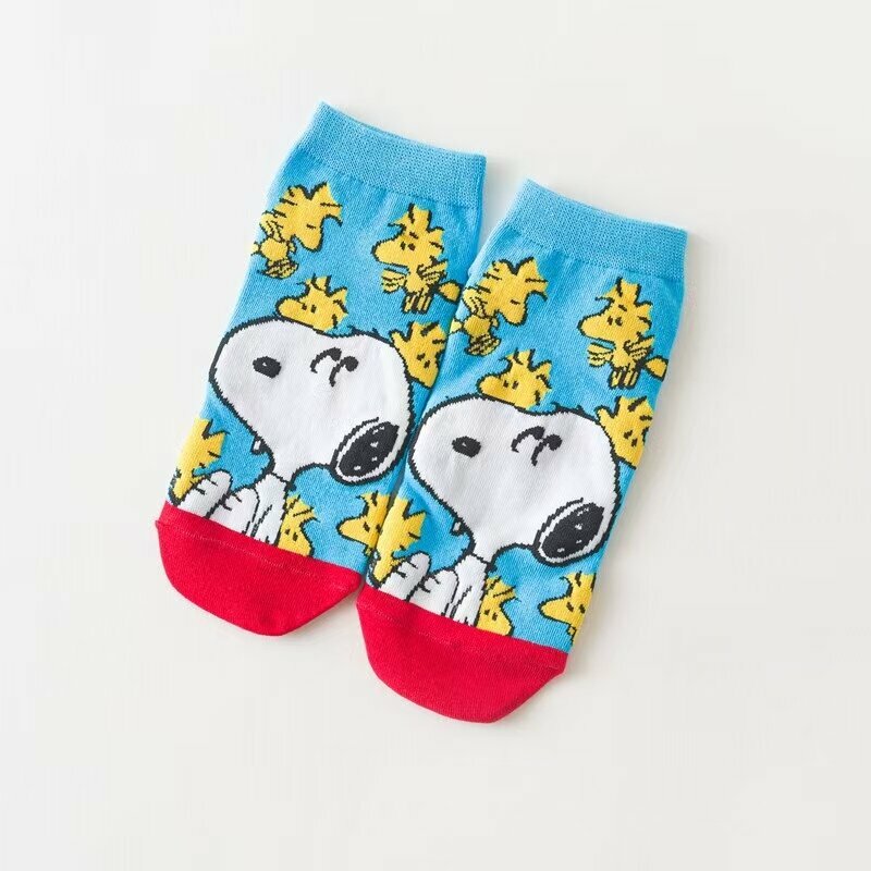 MINISO Носки Снупи，5 пар носков，Остальные 4 пары были выбраны случайным образом.