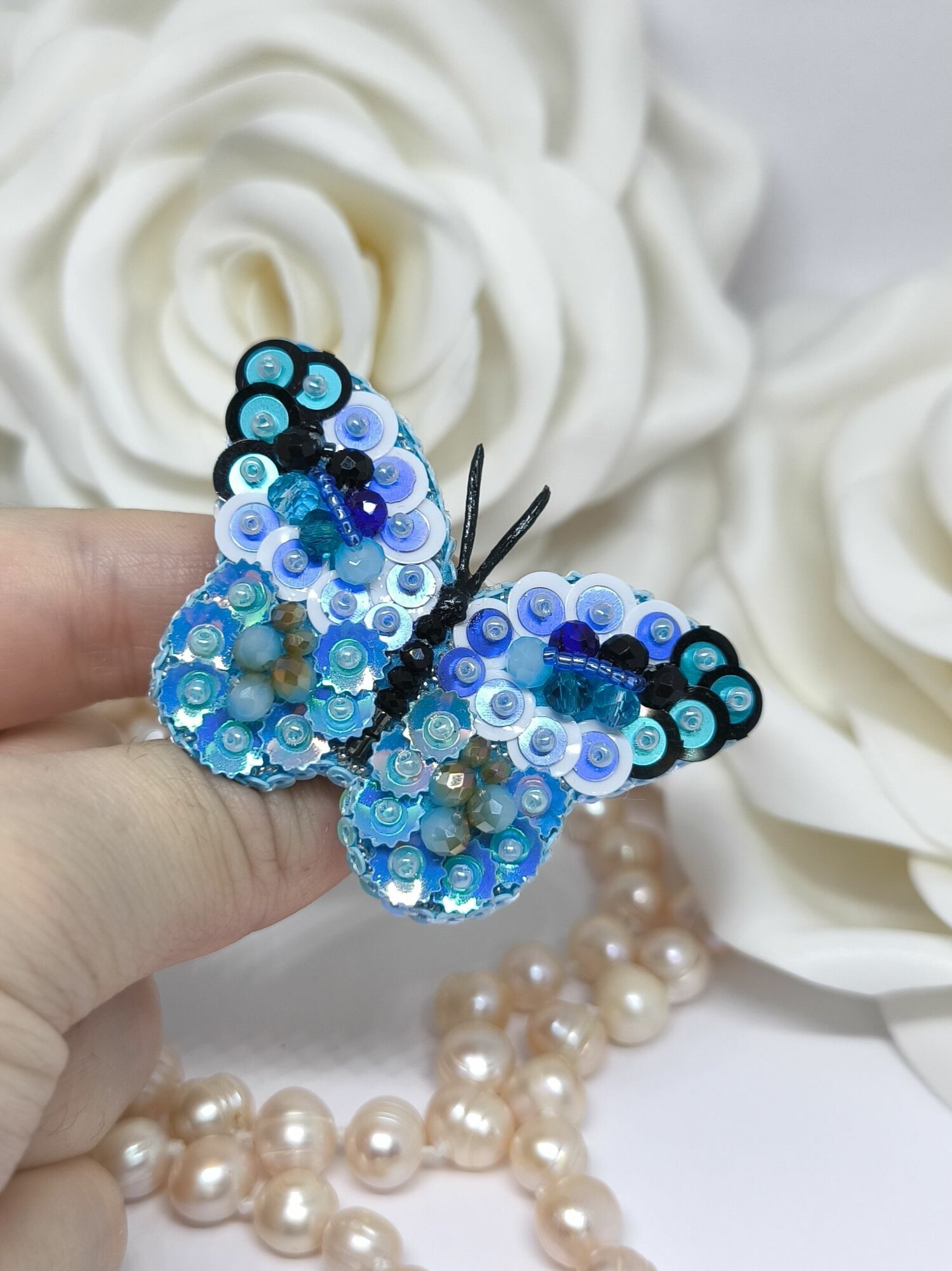 Брошь, стекло, бисер