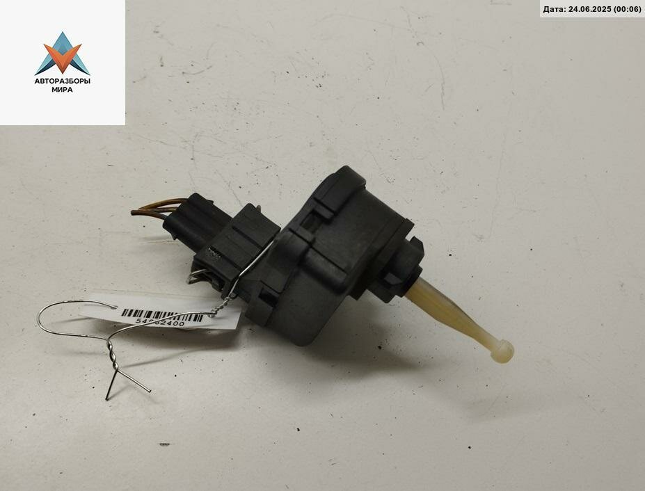 Корректор фар Audi A4 B5 1995 4D0941295