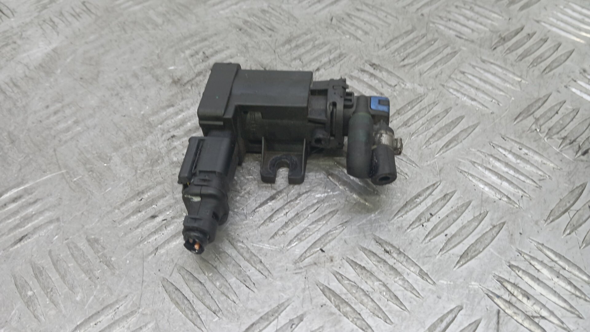 Клапан управления турбиной (Актуатор) CITROEN C4 PICASSO 2, Номер 9801887680