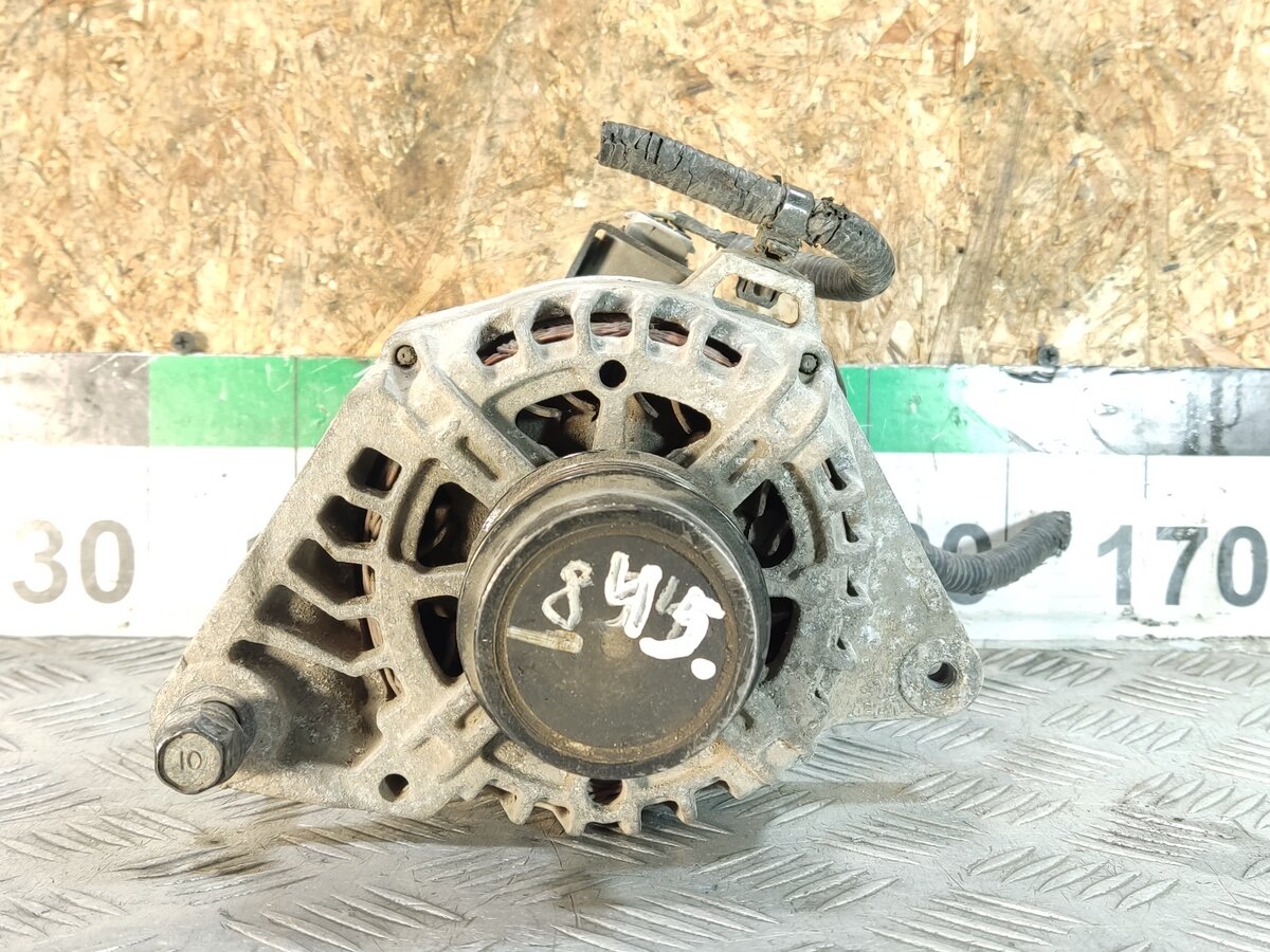 Генератор HYUNDAI i40 2011-2019 373002E300