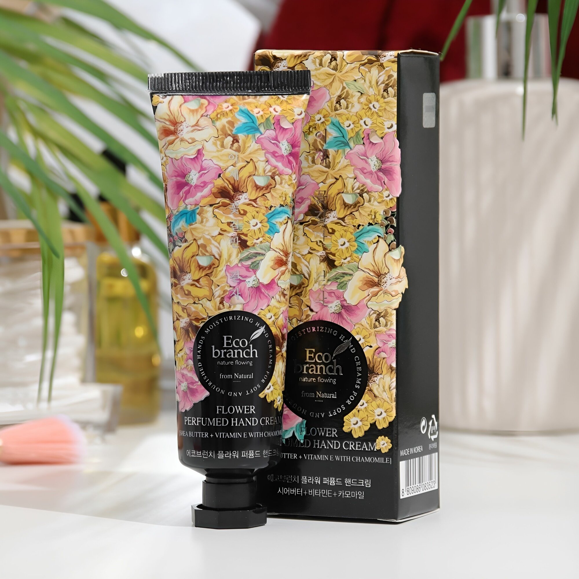 Крем для рук с экстрактом ромашки и маслом ши Eco Branch Flower Perfumed Hand Cream Shea Butter With Chamomile (40гр)