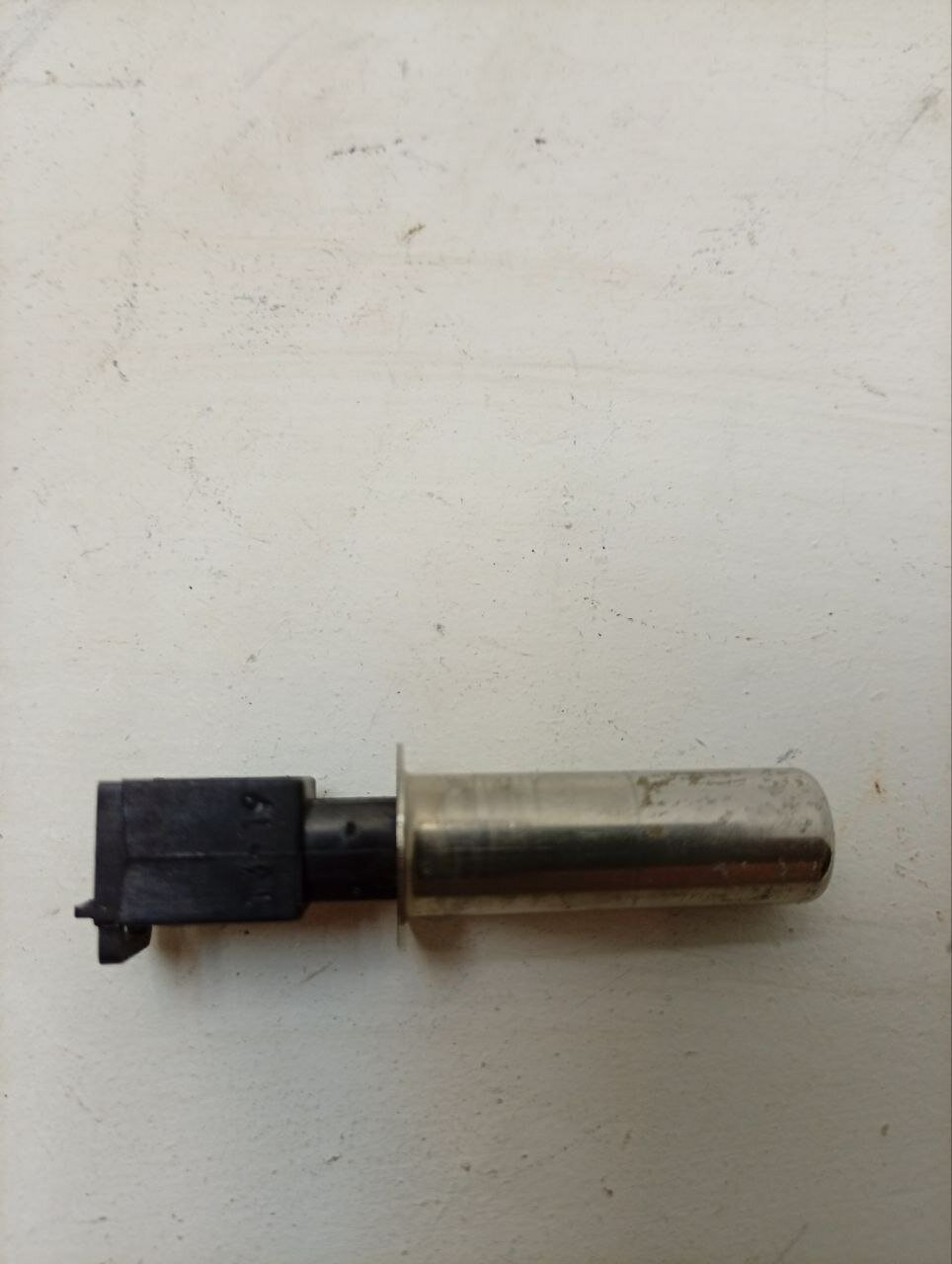 RST703DW кт18 Датчик температуры к стиральной машине Indesit Ariston C00083915 б/у