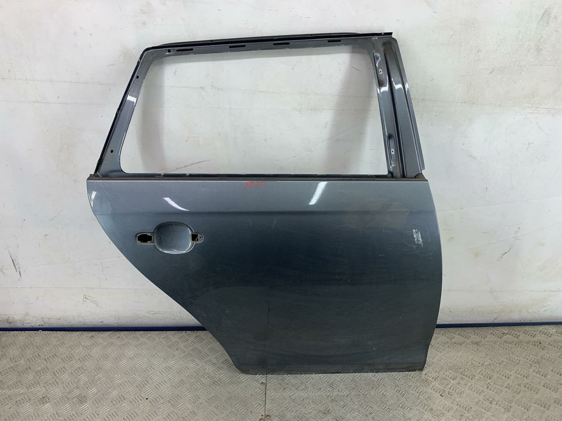 Дверь задняя правая Volkswagen Golf 5 2007