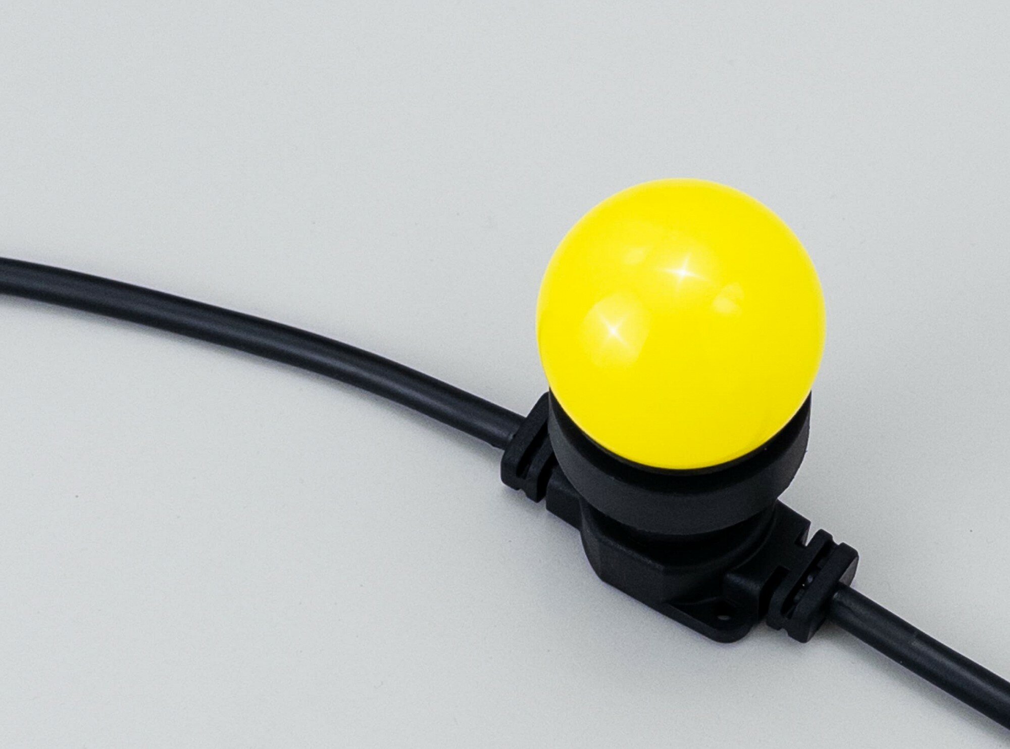 Лампа светодиодная PROFESSIONAL E27 220В 2Вт LAMP1-2Y