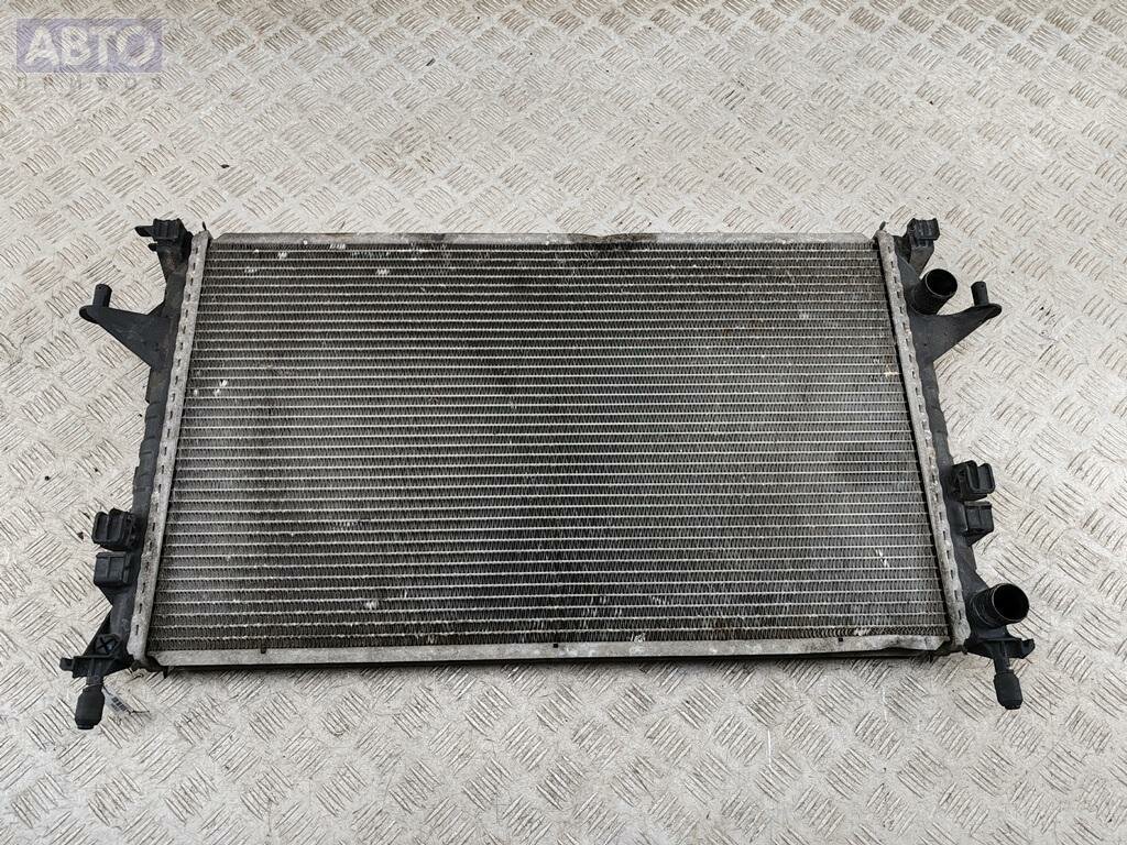 Радиатор основной Renault Laguna 2 (2001-2007)