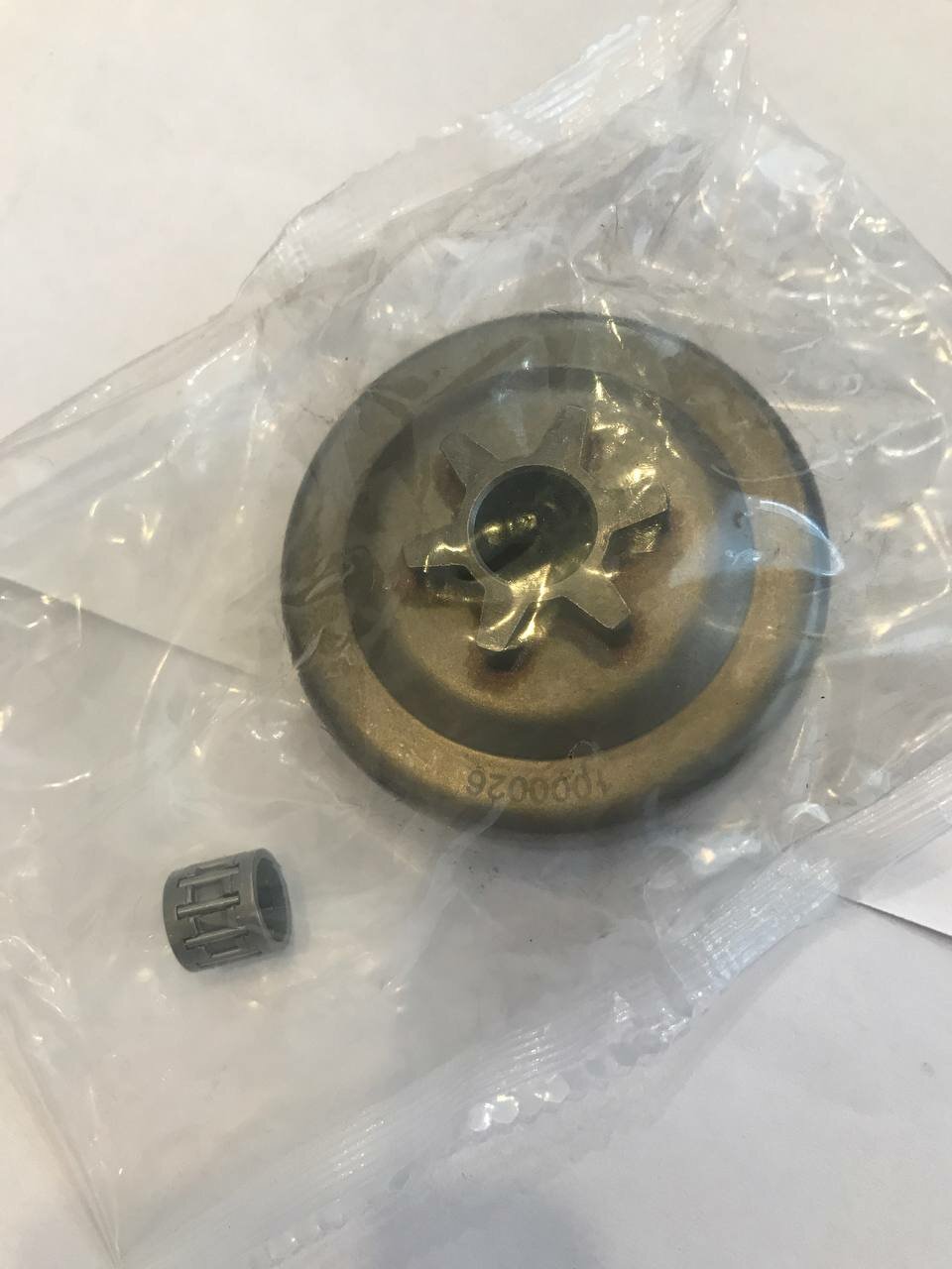 Звёздочка ведущая 3/ 8"-6Т ( P350, 351 H235, 236, 240) PRO монолит + подшипник арт. 1000026 Champion