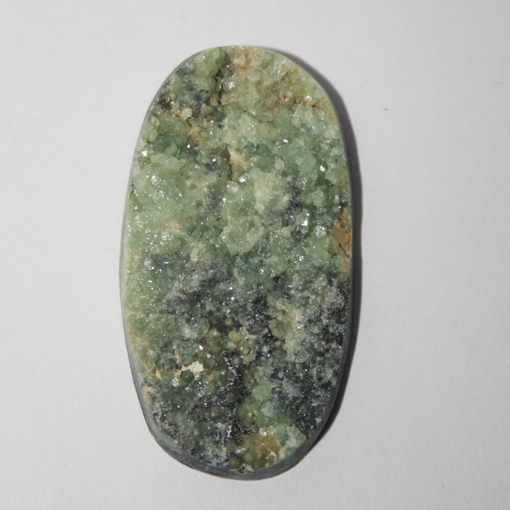 Демантоид кабошон, натуральный камень, 42х23х5 мм, Чукотка, «True Stones»