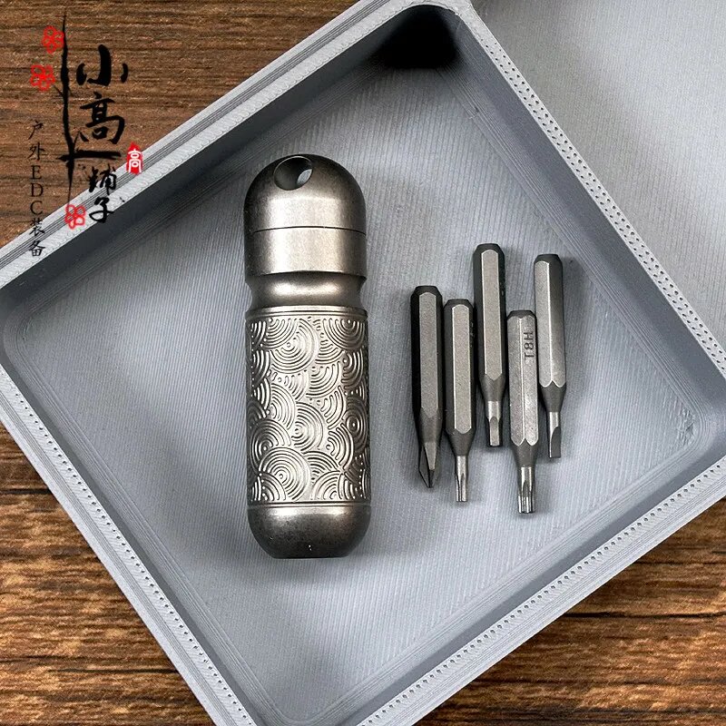 Многофункциональный инструмент XGEDC Titanium B