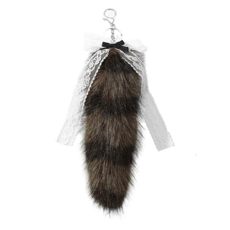 Брелок-хвост из искусственной кожи, No. 6