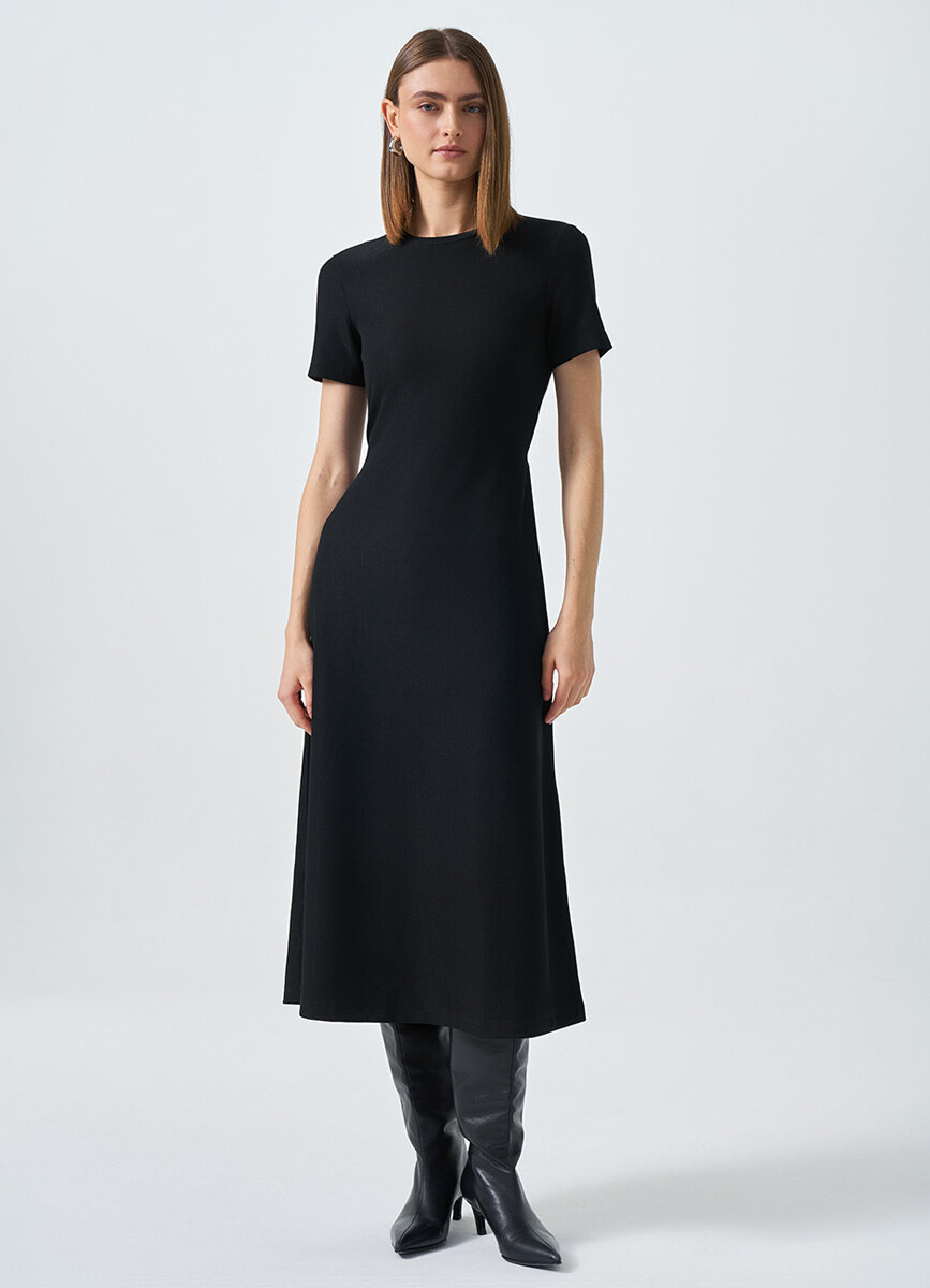 Платье Весна-лето 2026