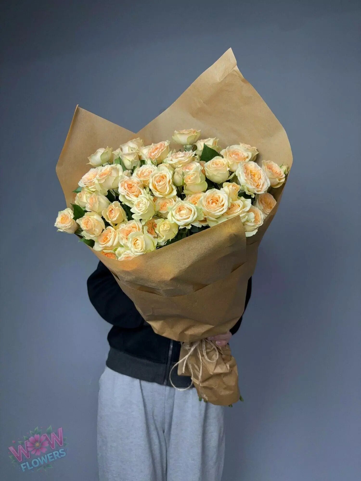 Набор "Бежевый Шёпот", кустовая роза, оформление, 10 шт./уп.