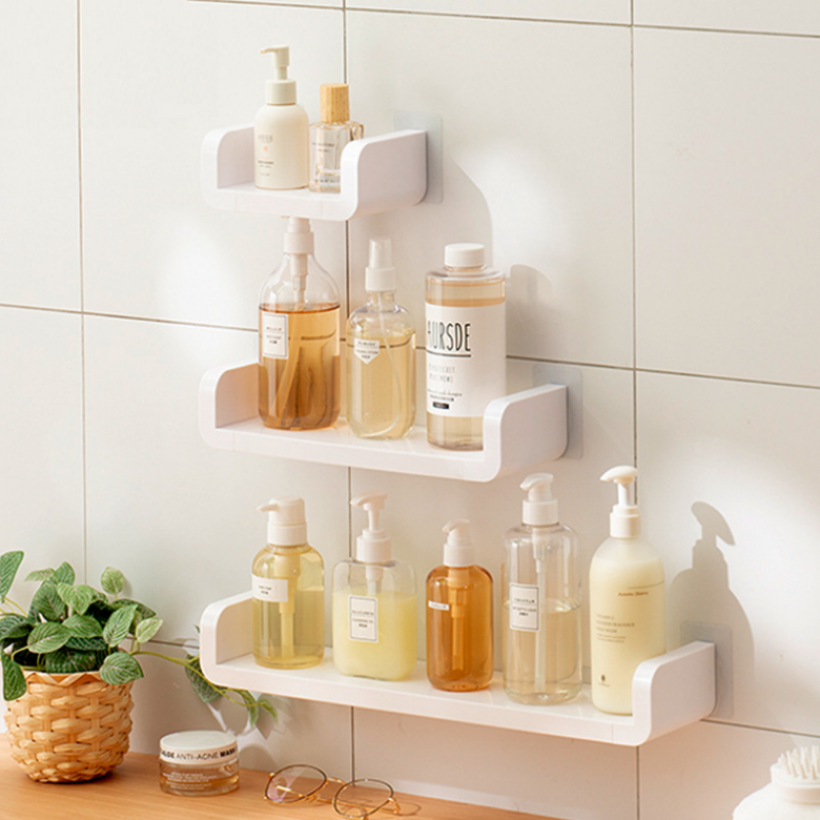 Полка-держатель настенная MyPads Y232959 белая для хранения мелких вещей в ванной и на кухне