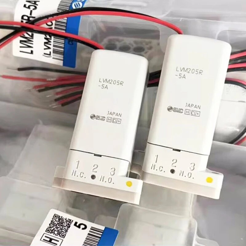 Новый оригинальный электромагнитный клапан LVM205R-5A LVM205R-5A-Q LVM10R1-6A-Q LVM205R-5C-6-Q