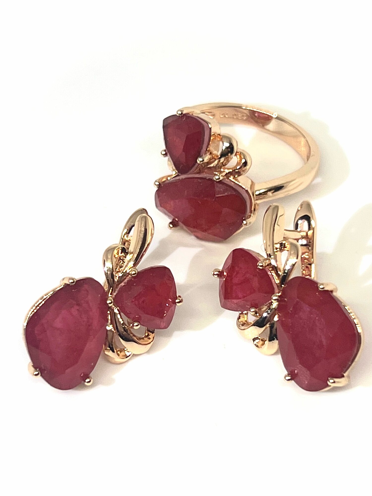 Комплект бижутерии