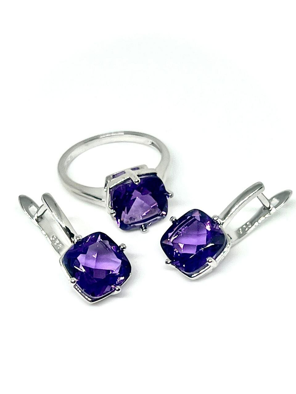 Комплект бижутерии, аметист