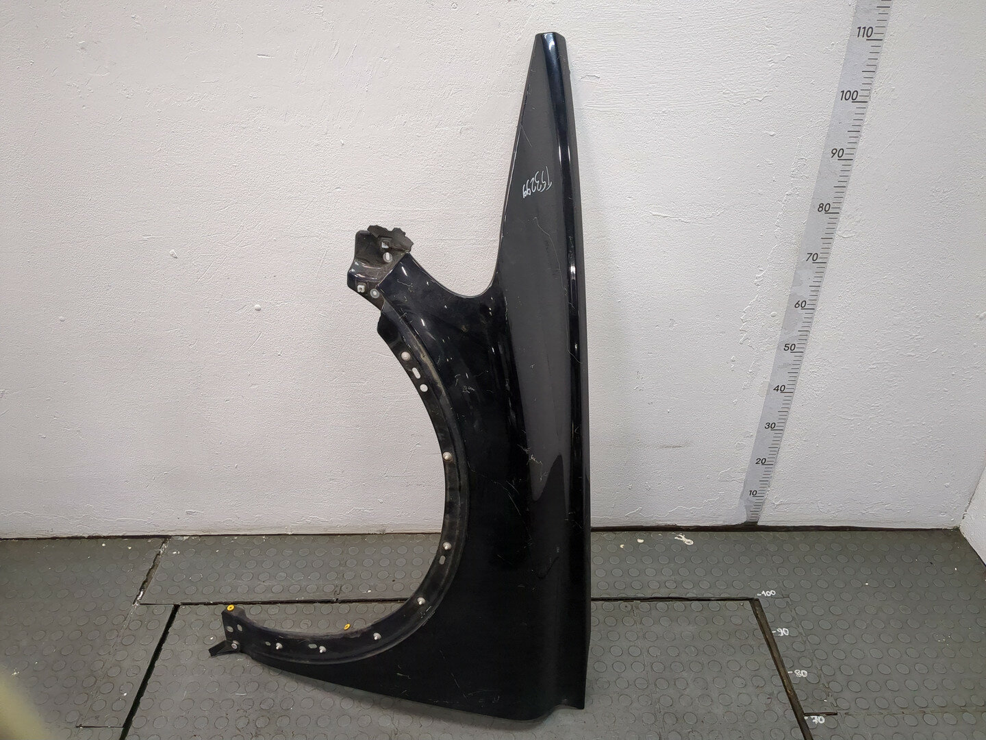 Крыло левое переднее Volvo C30 Б/У